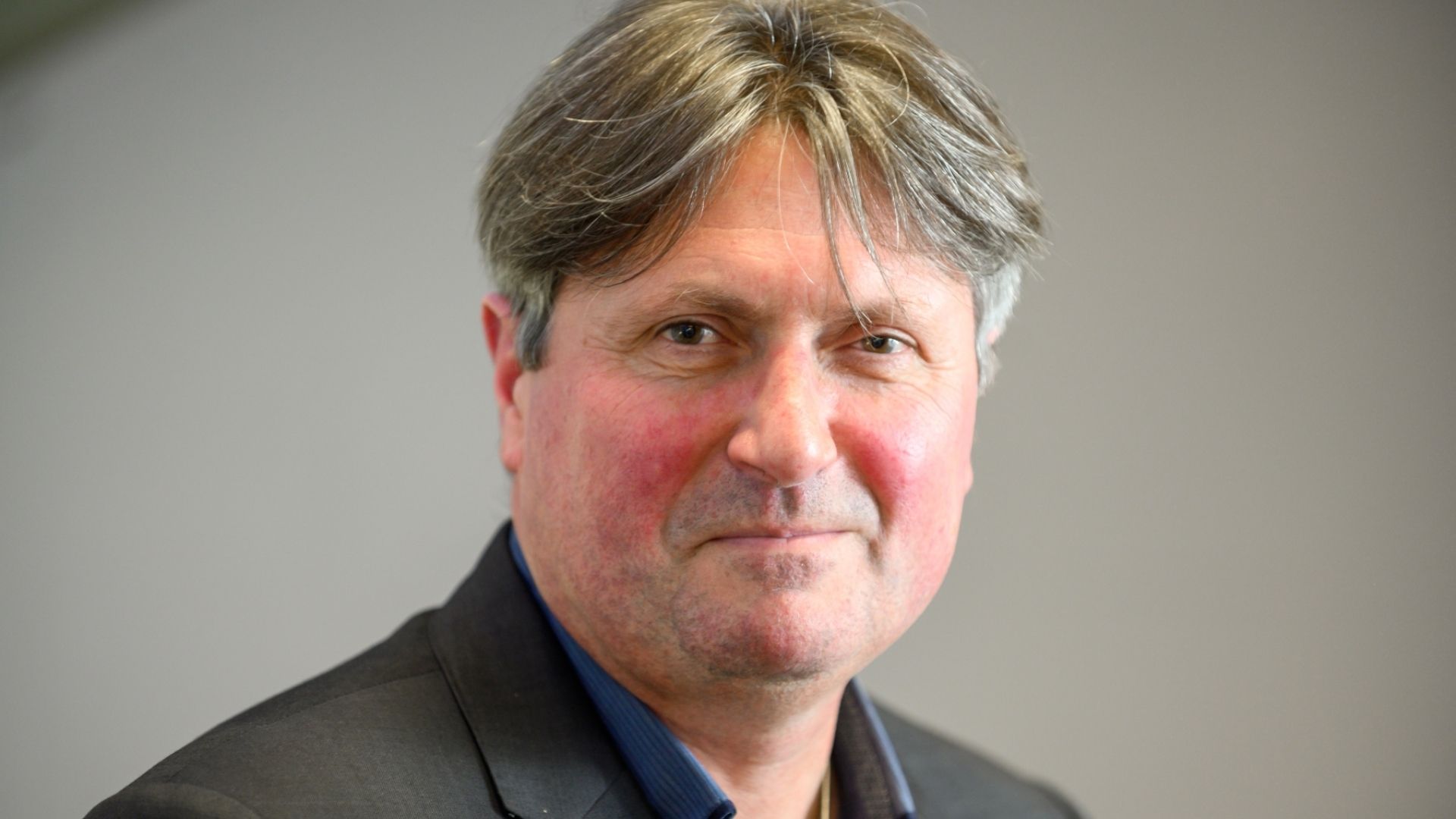 Simon Armitage - Poet Simon Armitage Poems